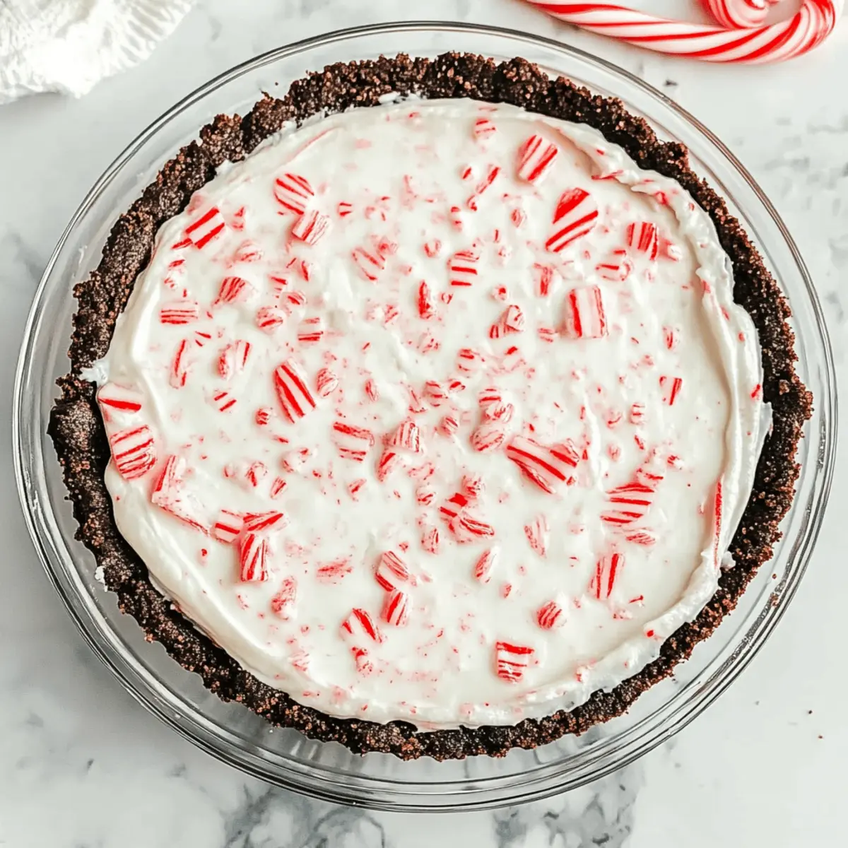 Irresistible Christmas Peppermint Pie - Easy No-Bake Delight
